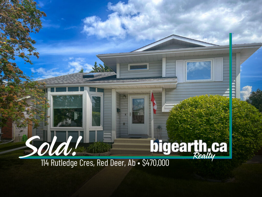 114 Rutledge Crescent, the perfect family home with a triple detached ...